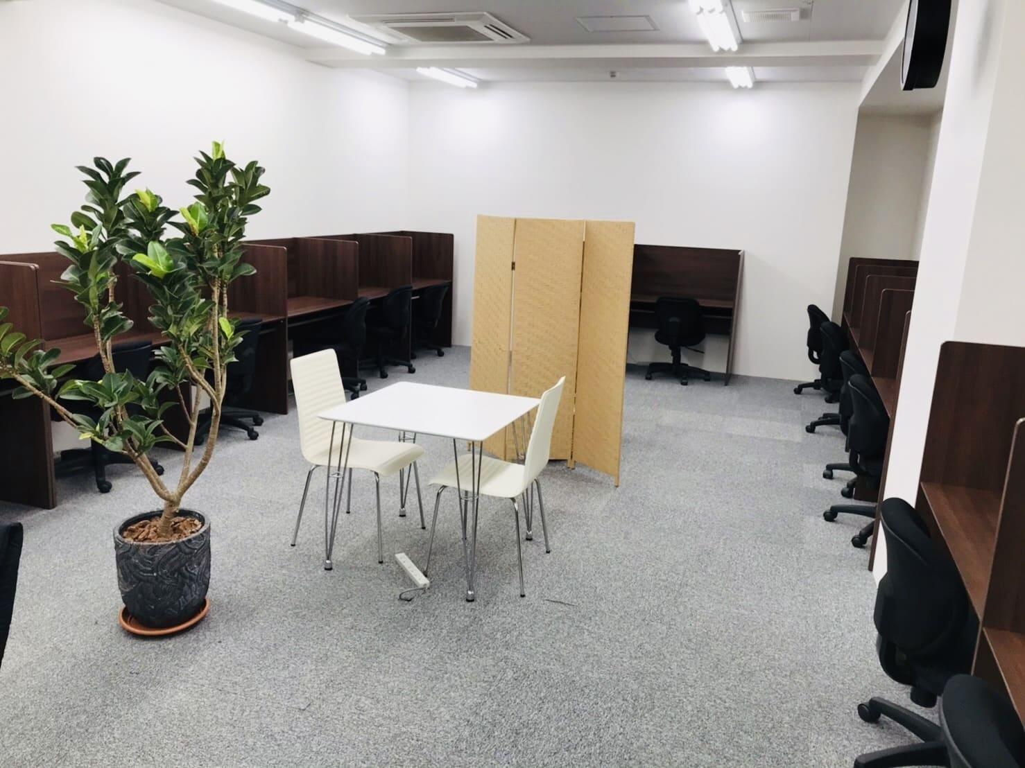 【沖縄県】おすすめコワーキングスペース30選を紹介！自分にあった職場環境がみつかる！ | 沖縄ナビ